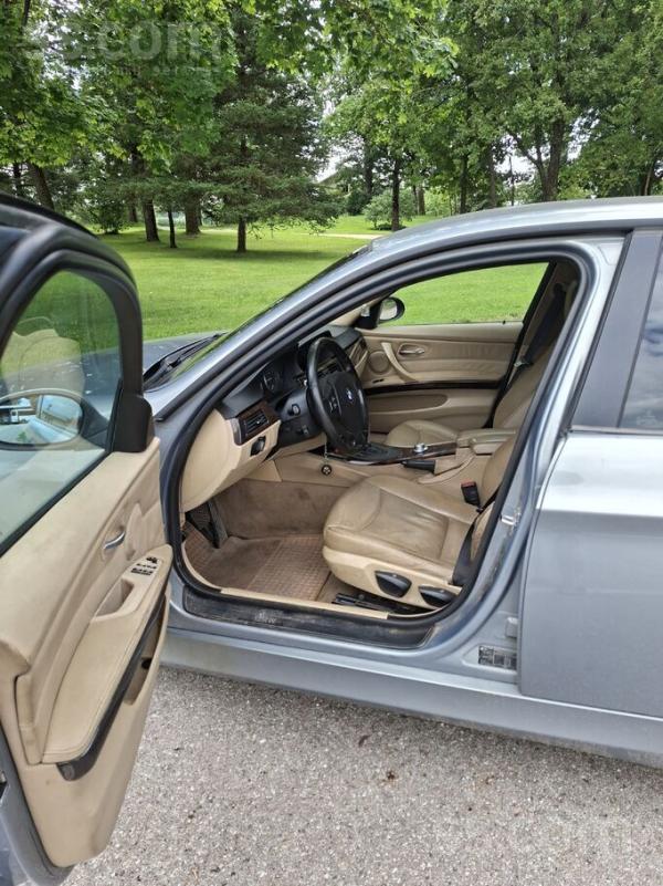 Pelēks BMW 320 2005 Jelgava, ar dzinēja tilpumu 2.00 L un nobraukumu 453 tūkst. km par 2300 €, foto 7 vietnē AUTOMOTO.COM.LV