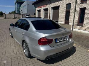 Grey BMW 320 2005 in Kaunas, with an engine capacity of 2.00 L and mileage of 303 thousand km for 4500 €, photo 6 on AUTOMOTO.COM.LV