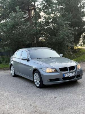 Серый БМВ 320 2005 в Вильнюс, объемом двигателя 2.00 л и пробегом 240 тыс. км за 2200 €, фото  на AUTOMOTO.COM.LV