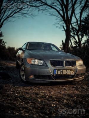 Pelēks BMW 320 2005 Rīga, ar dzinēja tilpumu 2.00 L un nobraukumu 219 tūkst. km par 3200 €, foto  vietnē AUTOMOTO.COM.LV