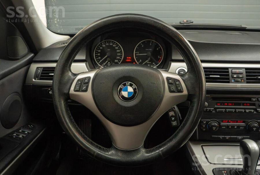 Pelēks BMW 320 2005 Rīga, ar dzinēja tilpumu 2.00 L un nobraukumu 380 tūkst. km par 3350 €, foto 10 vietnē AUTOMOTO.COM.LV