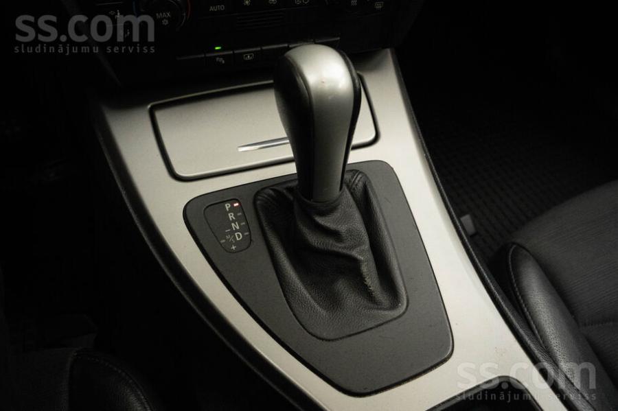 Pelēks BMW 320 2005 Rīga, ar dzinēja tilpumu 2.00 L un nobraukumu 380 tūkst. km par 3350 €, foto 14 vietnē AUTOMOTO.COM.LV