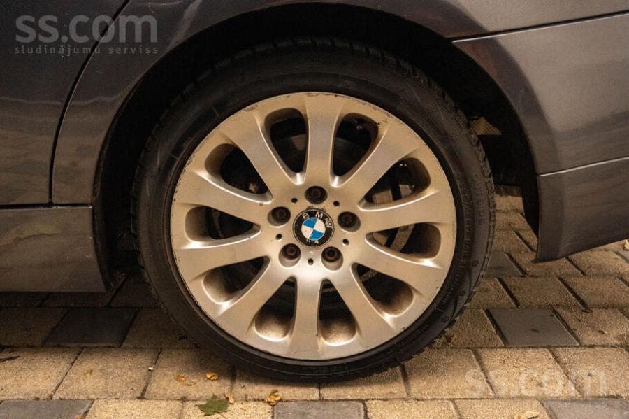 Pelēks BMW 320 2005 Rīga, ar dzinēja tilpumu 2.00 L un nobraukumu 380 tūkst. km par 3350 €, foto 22 vietnē AUTOMOTO.COM.LV