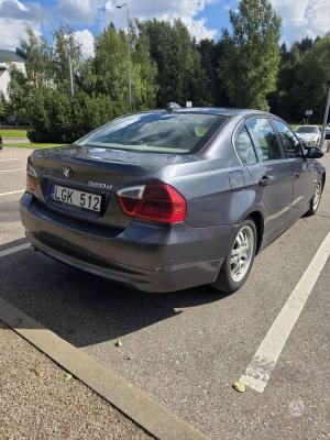 Grey BMW 320 2005 in Vilnius, with an engine capacity of 2.00 L and mileage of 339 thousand km for 1999 €, photo 3 on AUTOMOTO.COM.LV