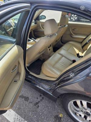 Grey BMW 320 2005 in Vilnius, with an engine capacity of 2.00 L and mileage of 339 thousand km for 1999 €, photo 8 on AUTOMOTO.COM.LV