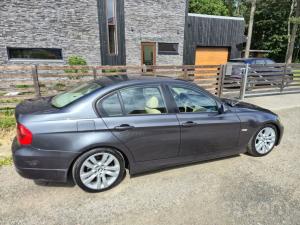 Grey BMW 320 2006 in Riga, with an engine capacity of 2.00 L and mileage of 236 thousand km for 4290 €, photo 4 on AUTOMOTO.COM.LV