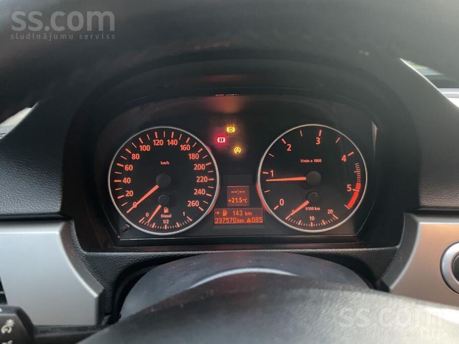 Pelēks BMW 320 2006 Rīga, ar dzinēja tilpumu 2.00 L un nobraukumu 238 tūkst. km par 4500 €, foto 11 vietnē AUTOMOTO.COM.LV