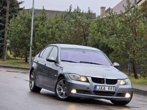 Grey BMW 320 2006 in Ignalina, with an engine capacity of 2.00 L and mileage of 360 thousand km for 1450 €, photo 3 on AUTOMOTO.COM.LV