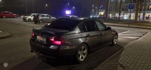 Pelēks BMW 320 2006 Kauņa, ar dzinēja tilpumu 2.00 L un nobraukumu 368 tūkst. km par 2900 €, foto 5 vietnē AUTOMOTO.COM.LV