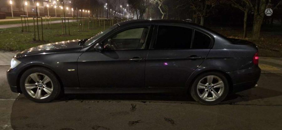 Pelēks BMW 320 2006 Kauņa, ar dzinēja tilpumu 2.00 L un nobraukumu 368 tūkst. km par 2900 €, foto 8 vietnē AUTOMOTO.COM.LV