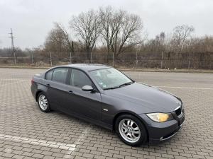 Grey BMW 320 2006 in Marijampole, with an engine capacity of 2.00 L and mileage of 176 thousand km for 3399 €, photo 6 on AUTOMOTO.COM.LV