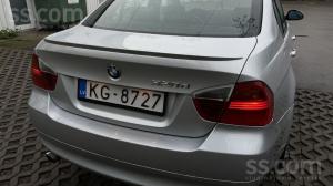 Pelēks BMW 320 2006 Rīga, ar dzinēja tilpumu 2.00 L un nobraukumu 274 tūkst. km par 3100 €, foto 4 vietnē AUTOMOTO.COM.LV