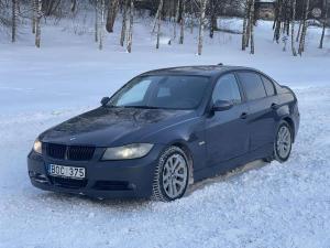 Pelēks BMW 320 2006 Viļņa, ar dzinēja tilpumu 2.00 L un nobraukumu 309 tūkst. km par 3780 €, foto 3 vietnē AUTOMOTO.COM.LV