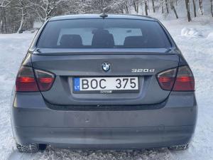 Pelēks BMW 320 2006 Viļņa, ar dzinēja tilpumu 2.00 L un nobraukumu 309 tūkst. km par 3780 €, foto 4 vietnē AUTOMOTO.COM.LV