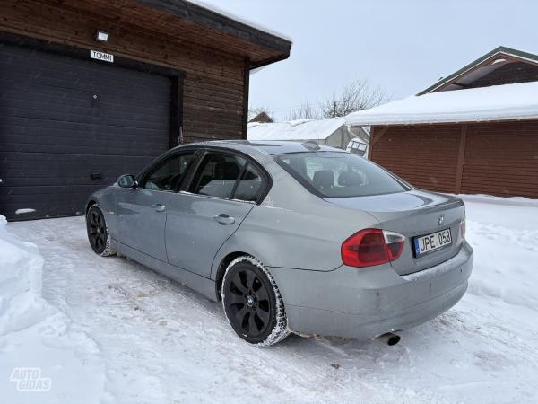 Grey BMW 320 2006 in Klaipeda, with an engine capacity of 2.00 L and mileage of 421 thousand km for 3300 €, photo 6 on AUTOMOTO.COM.LV