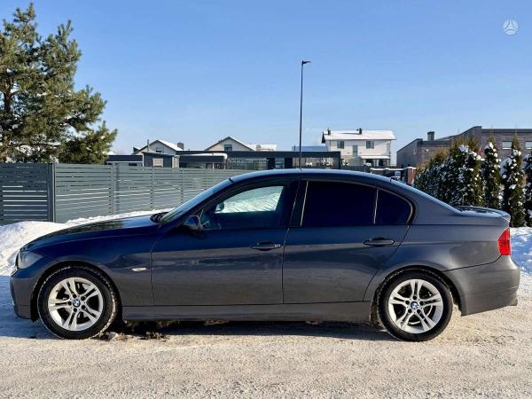 Pelēks BMW 320 2006 Viļņa, ar dzinēja tilpumu 2.00 L un nobraukumu 350 tūkst. km par 2850 €, foto 2 vietnē AUTOMOTO.COM.LV