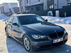 Pelēks BMW 320 2006 Viļņa, ar dzinēja tilpumu 2.00 L un nobraukumu 350 tūkst. km par 2850 €, foto 7 vietnē AUTOMOTO.COM.LV