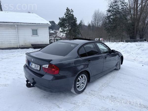 Pelēks BMW 320 2006 Rīga, ar dzinēja tilpumu 2.00 L un nobraukumu 0 tūkst. km par 3350 €, foto 4 vietnē AUTOMOTO.COM.LV