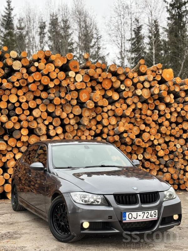 Grey BMW 320 2006 in Valmiera, with an engine capacity of 2.00 L and mileage of 302 thousand km for 4700 €, photo 1 on AUTOMOTO.COM.LV