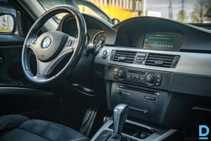 Pelēks BMW 320 2006 Rīga, ar dzinēja tilpumu 2.00 L un nobraukumu 291 tūkst. km par 2990 €, foto 6 vietnē AUTOMOTO.COM.LV