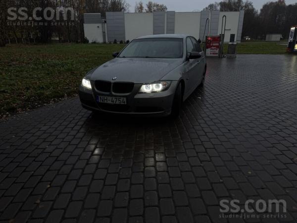 Grey BMW 320 2006 in Riga, with an engine capacity of 2.00 L and mileage of 307 thousand km for 3200 €, photo 1 on AUTOMOTO.COM.LV
