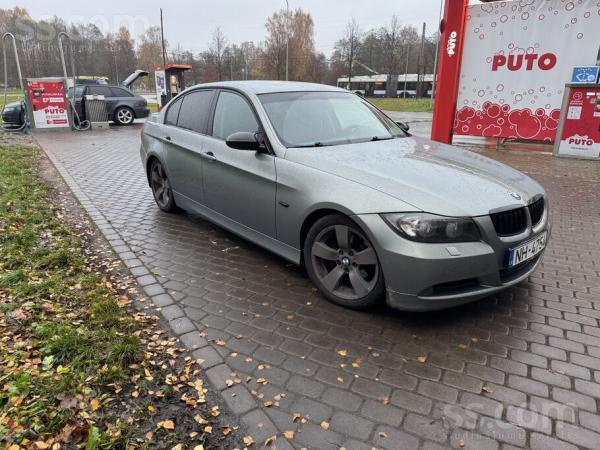 Grey BMW 320 2006 in Riga, with an engine capacity of 2.00 L and mileage of 307 thousand km for 3200 €, photo 2 on AUTOMOTO.COM.LV
