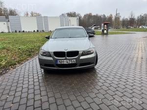 Grey BMW 320 2006 in Riga, with an engine capacity of 2.00 L and mileage of 307 thousand km for 3200 €, photo 6 on AUTOMOTO.COM.LV