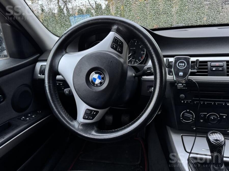 Grey BMW 320 2006 in Riga, with an engine capacity of 2.00 L and mileage of 307 thousand km for 3200 €, photo 7 on AUTOMOTO.COM.LV
