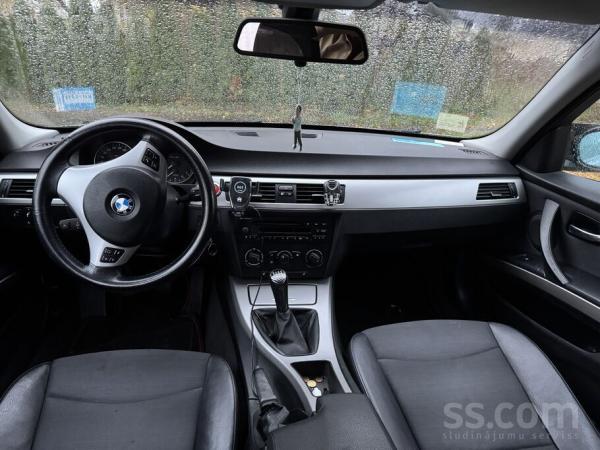 Grey BMW 320 2006 in Riga, with an engine capacity of 2.00 L and mileage of 307 thousand km for 3200 €, photo 7 on AUTOMOTO.COM.LV