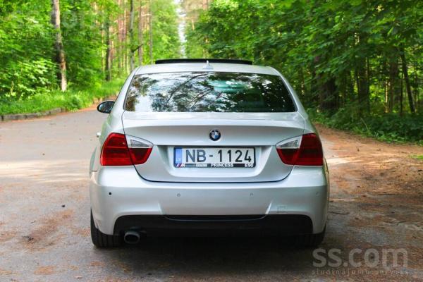 Grey BMW 320 2006 in Jurmala, with an engine capacity of 2.00 L and mileage of 302 thousand km for 4500 €, photo 5 on AUTOMOTO.COM.LV