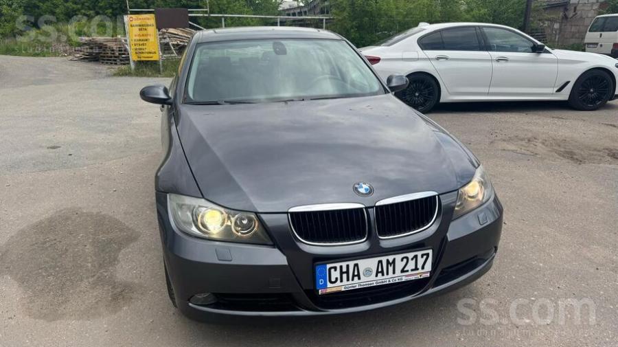 Grey BMW 320 2006 in Riga, with an engine capacity of 2.00 L and mileage of 135 thousand km for 3120 €, photo 7 on AUTOMOTO.COM.LV