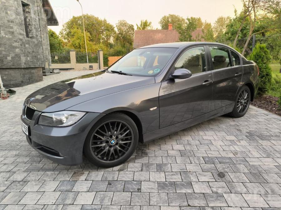 Grey BMW 320 2006 in Ludza, with an engine capacity of 2.00 L and mileage of 290 thousand km for 3950 €, photo 6 on AUTOMOTO.COM.LV