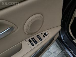 Grey BMW 320 2006 in Ludza, with an engine capacity of 2.00 L and mileage of 290 thousand km for 3950 €, photo 18 on AUTOMOTO.COM.LV