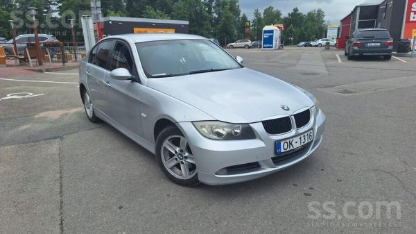 Pelēks BMW 320 2006 Jelgava, ar dzinēja tilpumu 2.00 L un nobraukumu 382 tūkst. km par 3950 €, foto 1 vietnē AUTOMOTO.COM.LV