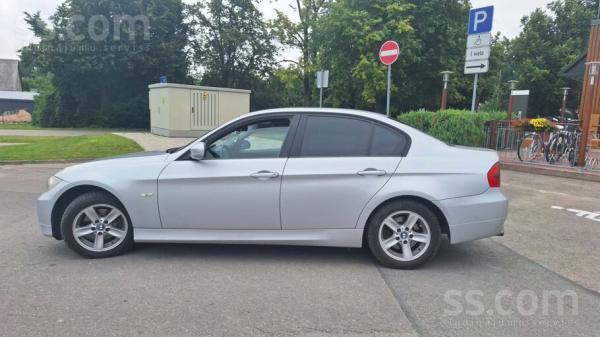 Pelēks BMW 320 2006 Jelgava, ar dzinēja tilpumu 2.00 L un nobraukumu 382 tūkst. km par 3950 €, foto 4 vietnē AUTOMOTO.COM.LV