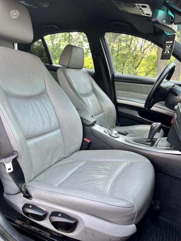 Pelēks BMW 320 2006 Viļņa, ar dzinēja tilpumu 2.00 L un nobraukumu 390 tūkst. km par 3350 €, foto 9 vietnē AUTOMOTO.COM.LV