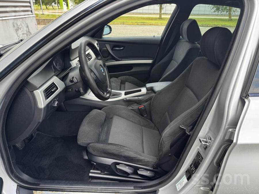 Grey BMW 320 2006 in Riga, with an engine capacity of 2.00 L and mileage of 372 thousand km for 5900 €, photo 10 on AUTOMOTO.COM.LV