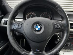 Grey BMW 320 2006 in Riga, with an engine capacity of 2.00 L and mileage of 372 thousand km for 5900 €, photo 17 on AUTOMOTO.COM.LV