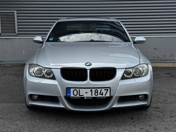 Grey BMW 320 2006 in Riga, with an engine capacity of 2.00 L and mileage of 372 thousand km for 5900 €, photo 8 on AUTOMOTO.COM.LV