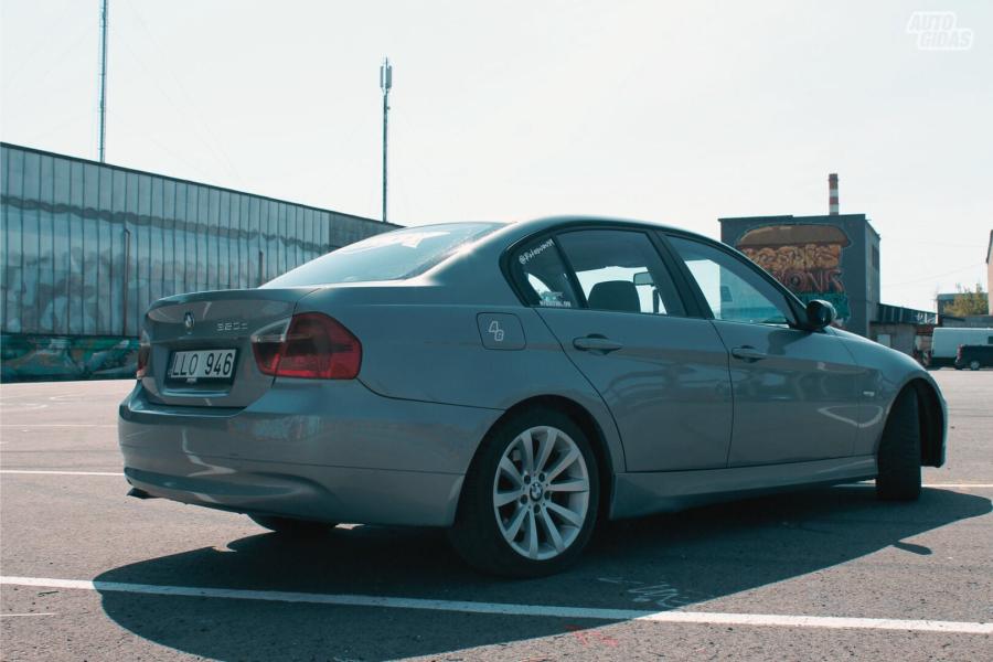 Grey BMW 320 2006 in Klaipeda, with an engine capacity of 2.00 L and mileage of 275 thousand km for 3050 €, photo 5 on AUTOMOTO.COM.LV