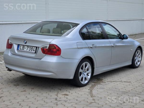 Pelēks BMW 320 2006 Rīga, ar dzinēja tilpumu 2.00 L un nobraukumu 264 tūkst. km par 3600 €, foto 9 vietnē AUTOMOTO.COM.LV