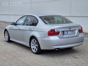 Pelēks BMW 320 2006 Rīga, ar dzinēja tilpumu 2.00 L un nobraukumu 264 tūkst. km par 3600 €, foto 17 vietnē AUTOMOTO.COM.LV