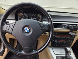Pelēks BMW 320 2006 Rīga, ar dzinēja tilpumu 2.00 L un nobraukumu 264 tūkst. km par 3600 €, foto 27 vietnē AUTOMOTO.COM.LV