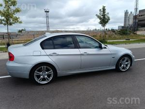 Grey BMW 320 2006 in Liepaja, with an engine capacity of 2.00 L and mileage of 333 thousand km for 3500 €, photo 4 on AUTOMOTO.COM.LV