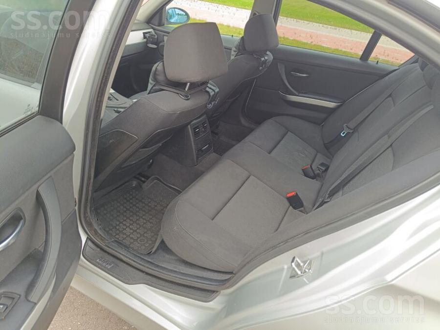 Grey BMW 320 2006 in Liepaja, with an engine capacity of 2.00 L and mileage of 333 thousand km for 3500 €, photo 10 on AUTOMOTO.COM.LV