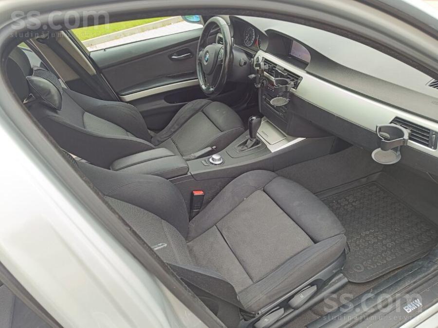 Grey BMW 320 2006 in Liepaja, with an engine capacity of 2.00 L and mileage of 333 thousand km for 3500 €, photo 12 on AUTOMOTO.COM.LV