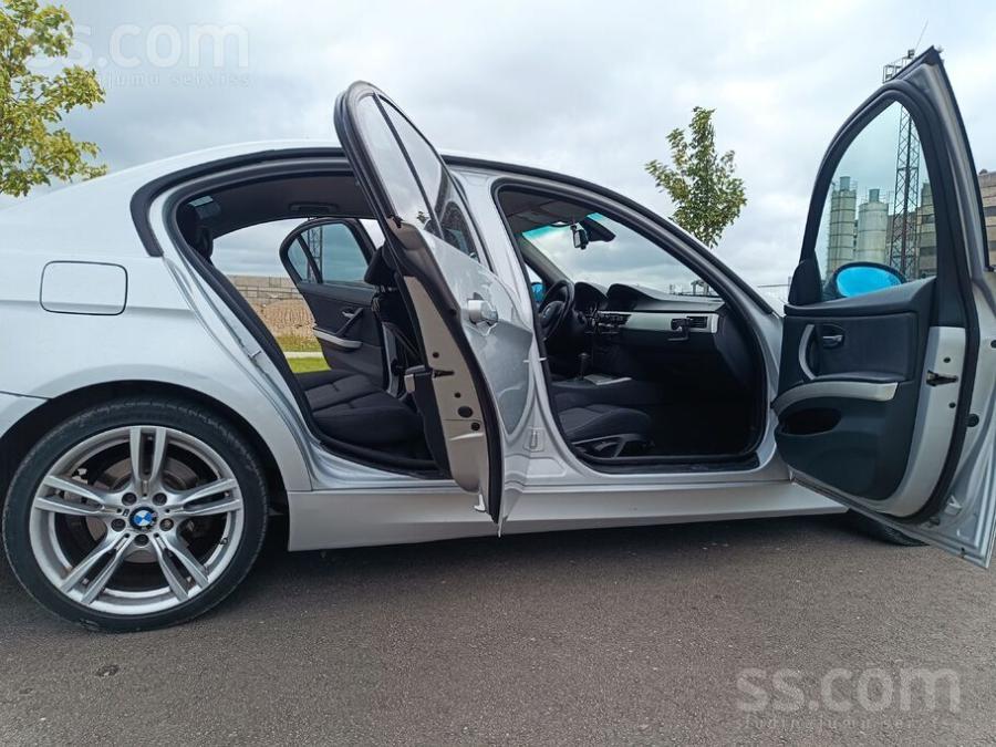 Grey BMW 320 2006 in Liepaja, with an engine capacity of 2.00 L and mileage of 333 thousand km for 3500 €, photo 13 on AUTOMOTO.COM.LV