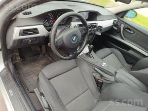 Grey BMW 320 2006 in Liepaja, with an engine capacity of 2.00 L and mileage of 333 thousand km for 3500 €, photo 15 on AUTOMOTO.COM.LV