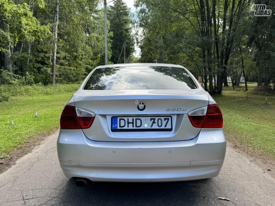 Серый БМВ 320 2006 в Паневежис, объемом двигателя 2.00 л и пробегом 392 тыс. км за 1650 €, фото 11 на AUTOMOTO.COM.LV
