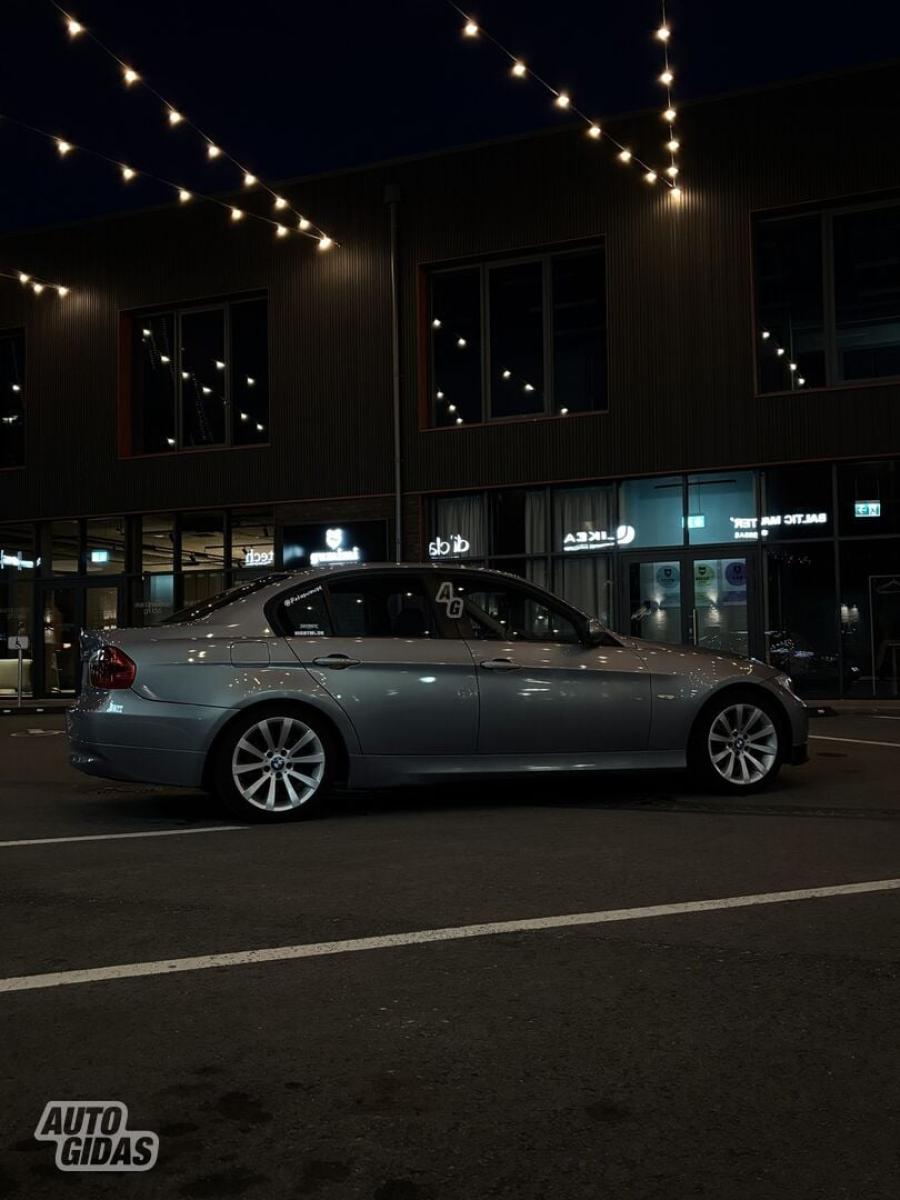 Pelēks BMW 320 2006 Klaipėda, ar dzinēja tilpumu 2.00 L un nobraukumu 275 tūkst. km par 2850 €, foto 21 vietnē AUTOMOTO.COM.LV